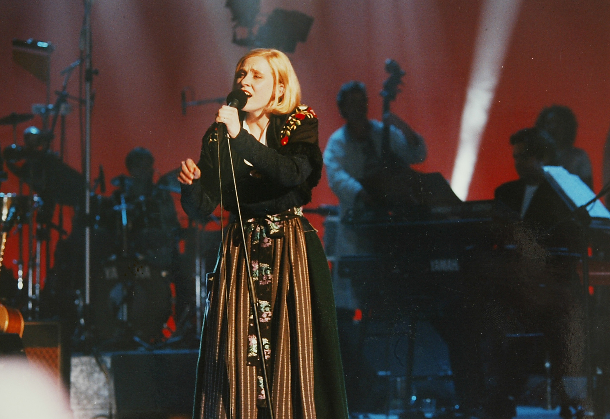 Lise Cabble: ”Når man putter for mange melodier ind i et nummer ...